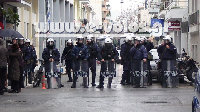 Direct News - Βόλος: Προκλητική συνεργασία ΕΛ.ΑΣ. και Χρυσής Αυγής ...